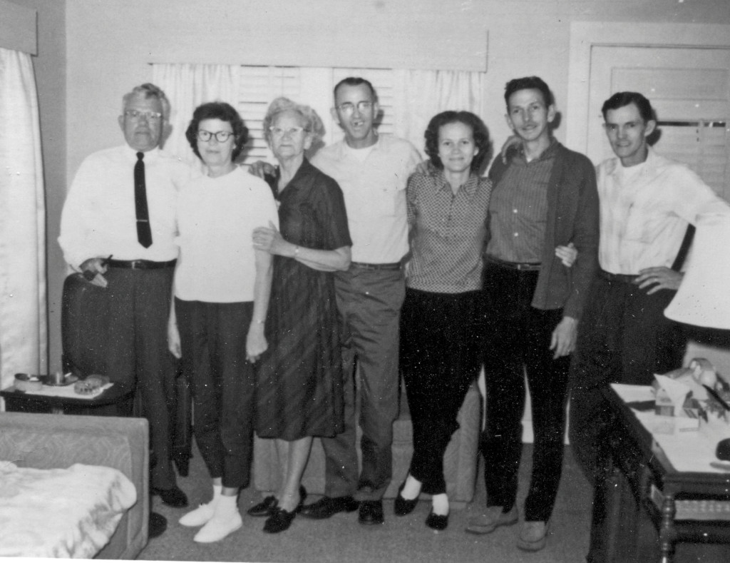 Perry Family | smays.com